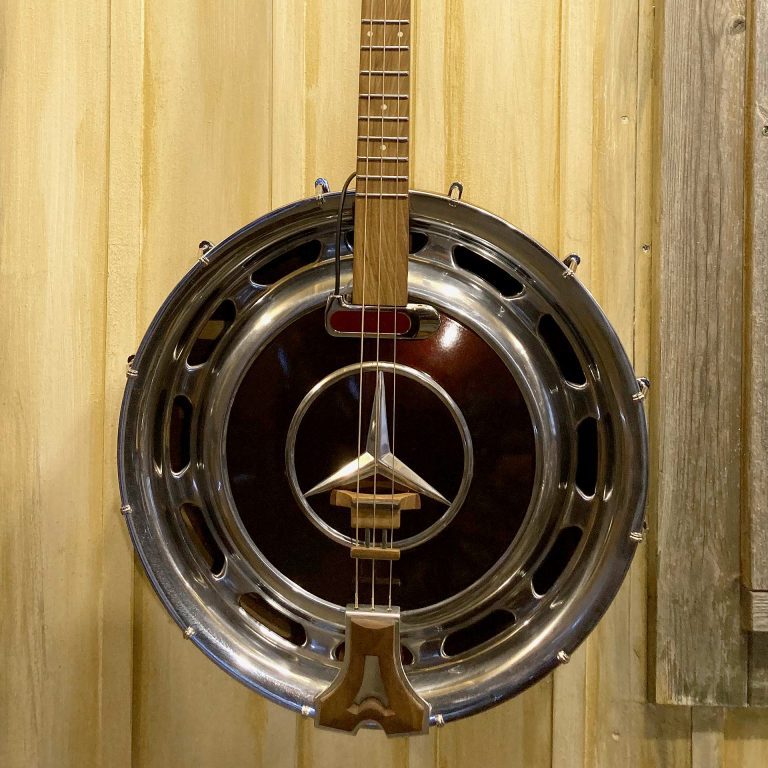 Mercedes Hubcap Guitar HC123-B | 3Saiter – exzellente Gitarren in ...